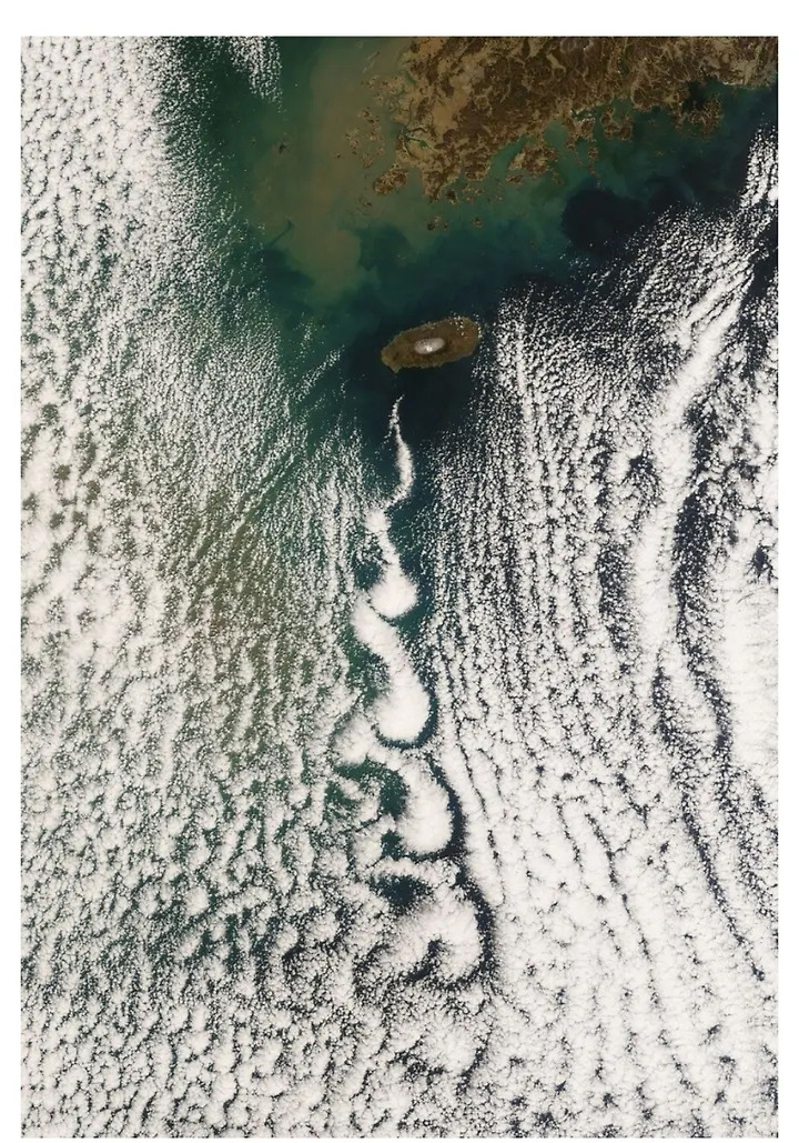 한라산 뒷담까다 간담이 서늘해진 일본인jpg