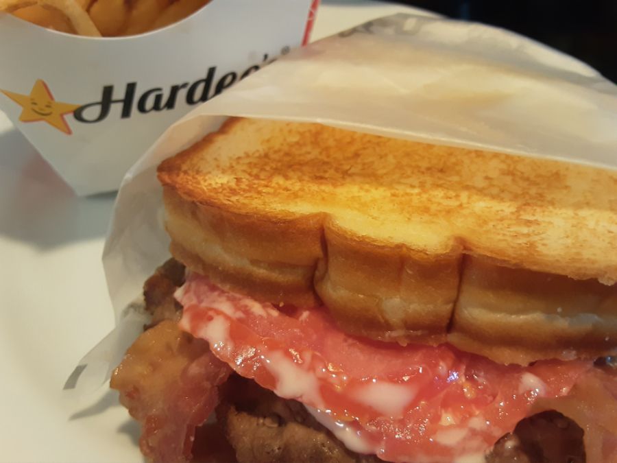 외식)하디스 프리스코버거, P.F. Chang's 레터스 랩 | 음식 갤러리