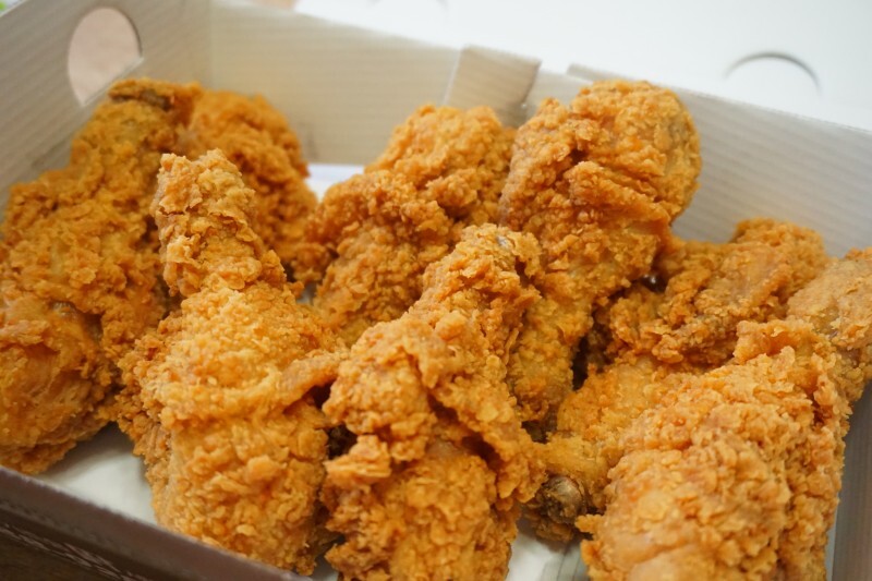 BBQ 황금올리브 잡는 치킨은 뭐가 있나 | 유머 게시판