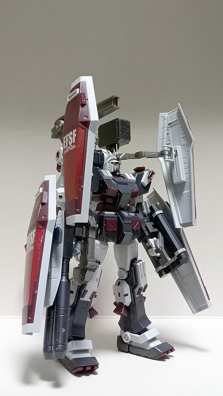 건담베이스 한정판 HGGT 건담 썬더볼트 10주년 버전