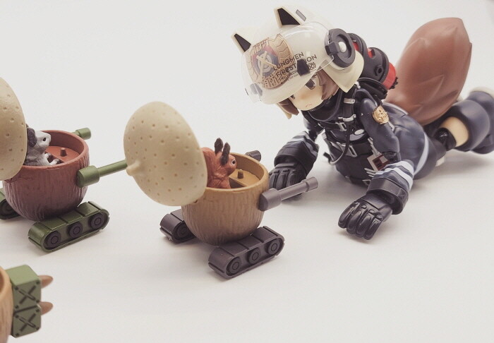 DONGURI TANK 람쥐 땅크 부대