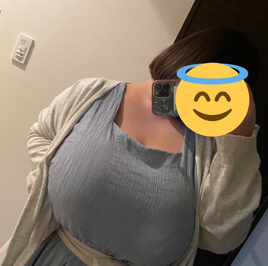 ㅎㅂ) Q컵 폭유 가슴의 위엄 | 유머 게시판