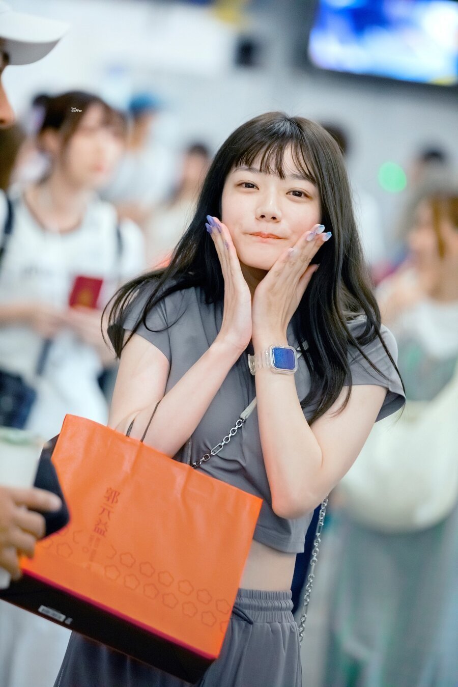 av 배우들 공항사진 jpg