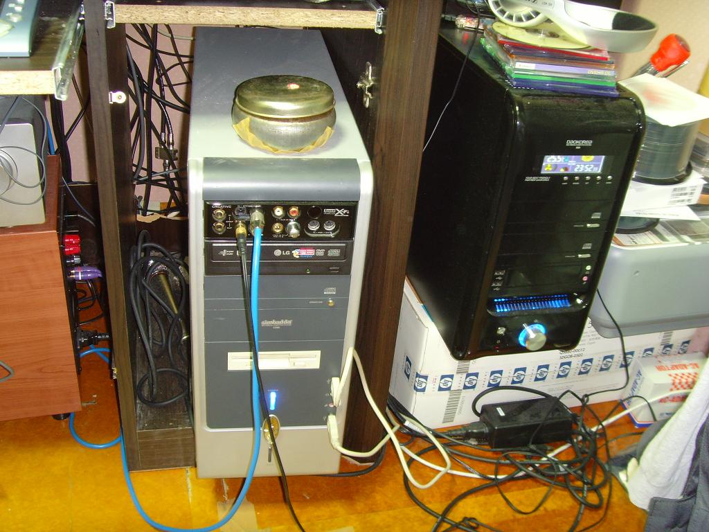 제 방입니다..(VLUU NV3 구입기념 사진수정) | 방사진 사무실 갤러리