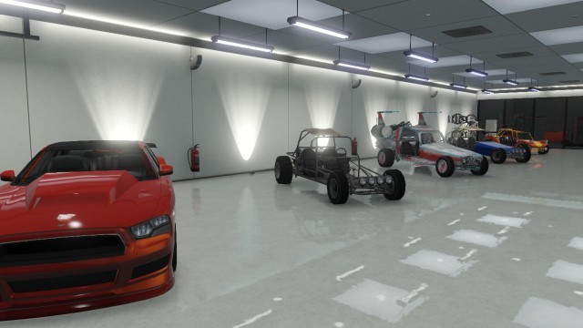 패치후 차고모습 | GTA 5 | RULIWEB