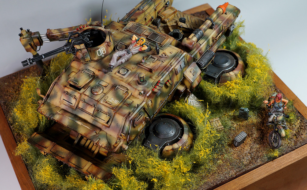 135 UCHG MS08 Team 호버트럭 디오라마