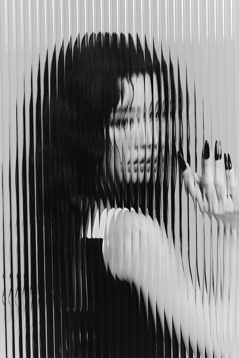 아이들 Mono Feat Skaiwater 콘셉트 이미지 1