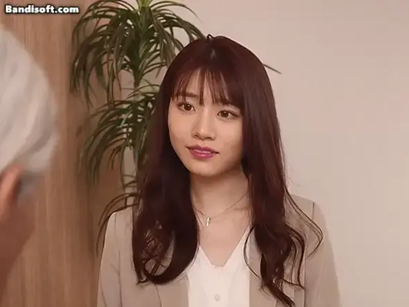 AV배우는 표지빨 사진빨이 아니냐는 말을 자주 듣는다 | 유머 게시판