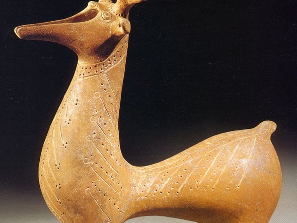 고대 이란의 3000년전 사슴 모양 술잔 | 유머 게시판 | RULIWEB