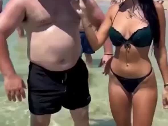 아내가 보고 있어요.mp4 | 유머 게시판 | RULIWEB