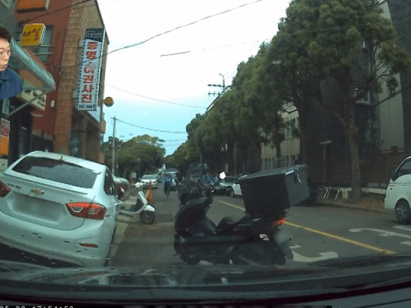 레전드TV 한문철 갱신 | 유머 게시판 | RULIWEB