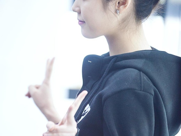 아이유 2014 & 2024 | 아이유 | RULIWEB