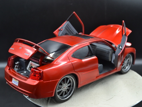 닷지 챠저 SRT 2006 Revell 125